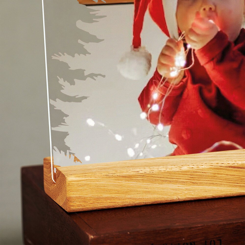 Nuotraukos ant eglutės - Spauda ant akrilinio stiklo su stovu - MyGift.lt